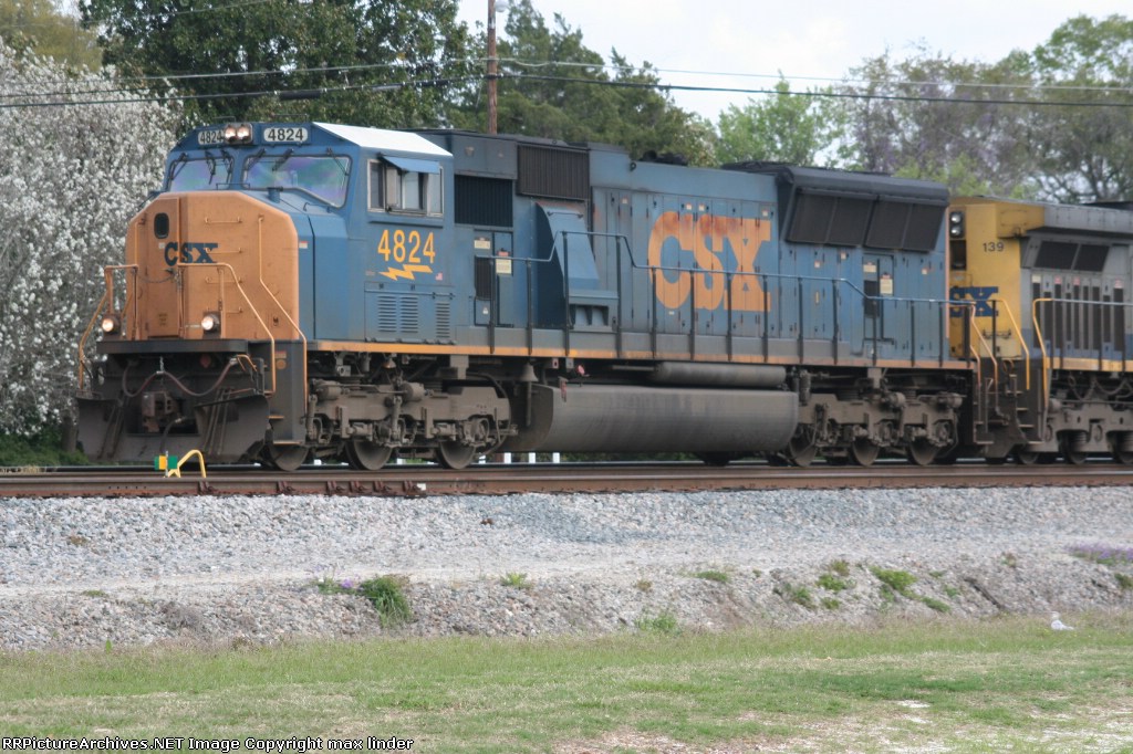 CSX 4824